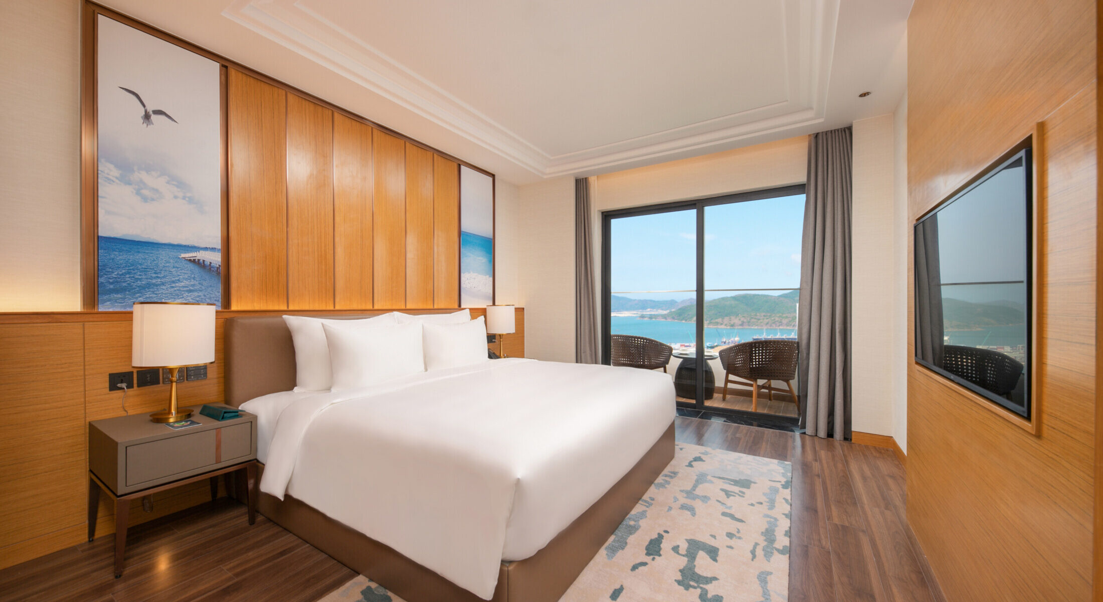 Premium Bayview - Grand Hyams Hotel